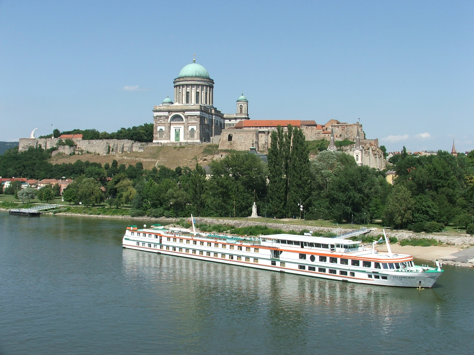 Esztergom - basilikasta tunnettu kaupunki - Suomi – Unkari Seura